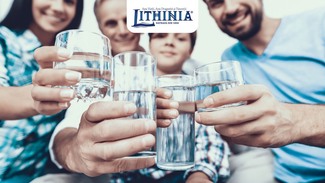 Cine preferă apa de izvor Lithinia?